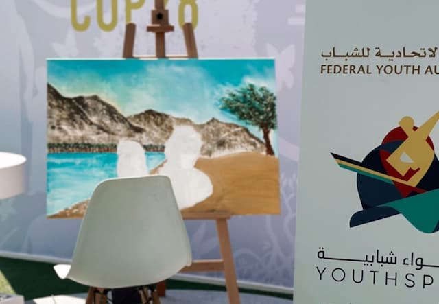 Hamama Alshahhi: Emirati Artist Creating Eco Paints | UAE Year Of